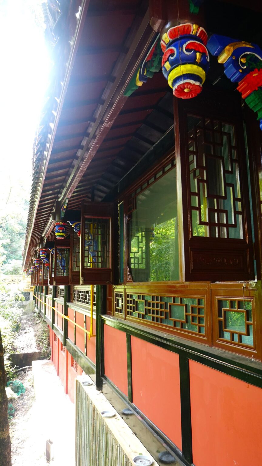 Chengdu Part 2: Mt. Qingcheng, Dujiangyan and authentic food - www ...